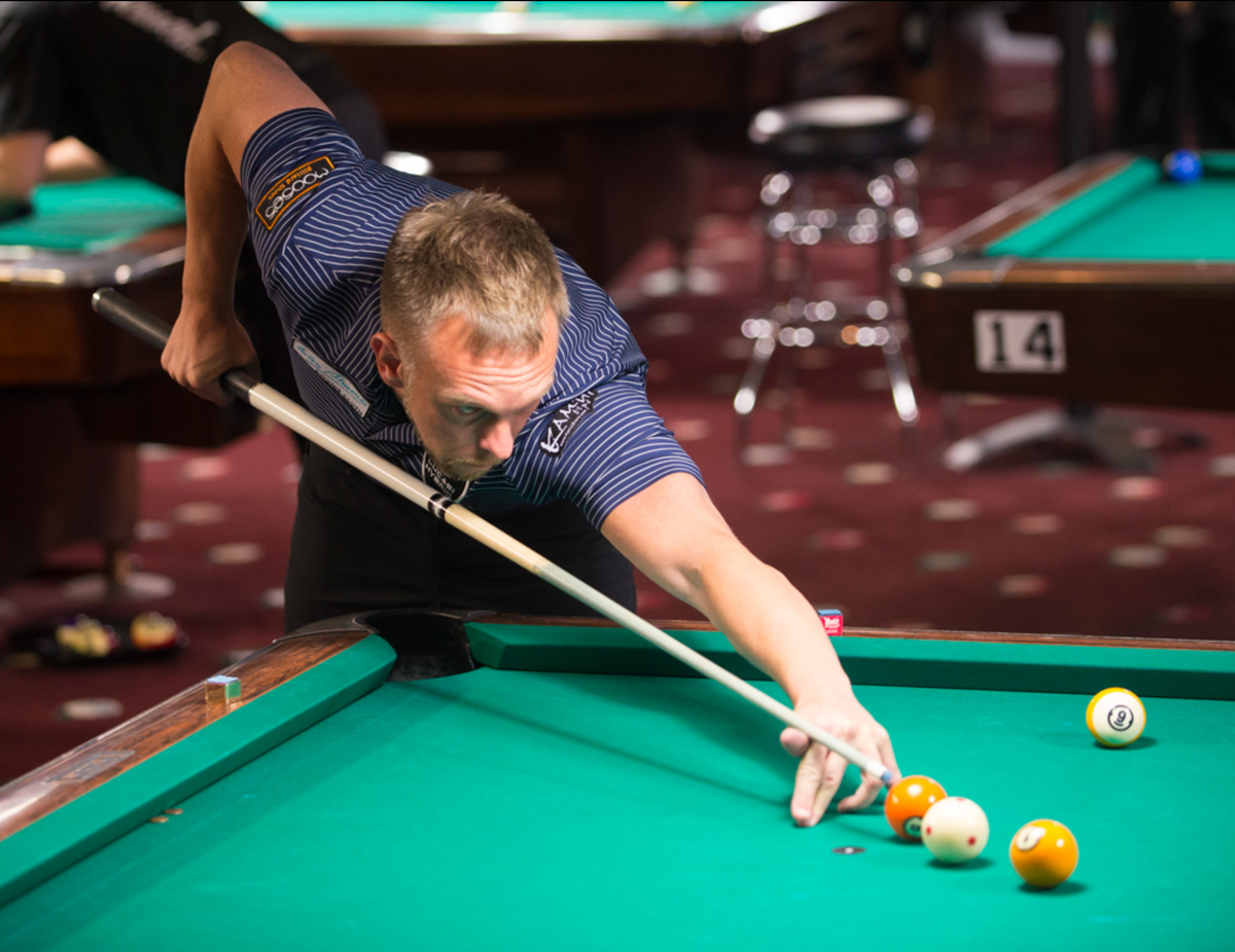 What Pool Cue Do Most Pros Use? Top Brands & Expert Choices